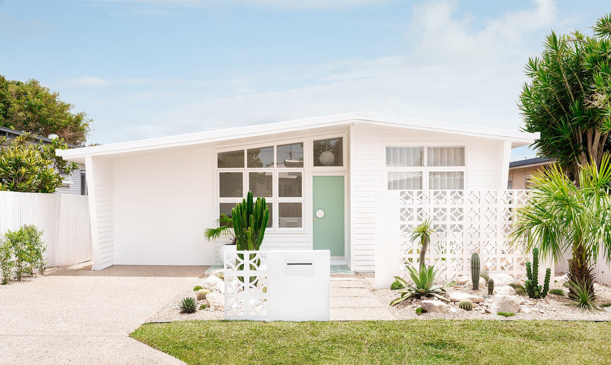 Elevate Your Space with the Willow Range – The Balcony Garden US